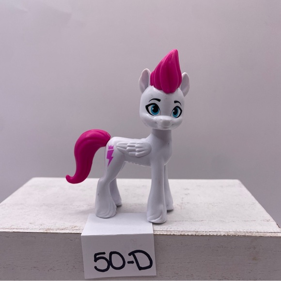My Little Pony | Toys | My Little Pony Zipp Storm Toy Horse G5 Moulded ...